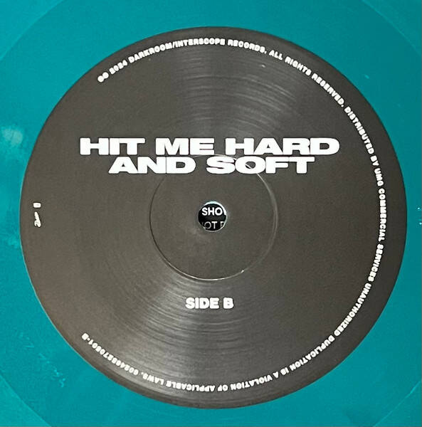 Hit Me Hard And Soft (Gatefold Sea Blue Vinyl) Interscope | Side One